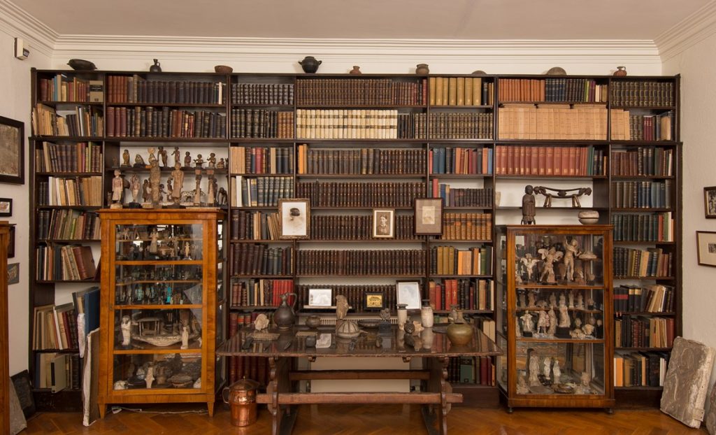 Highlights of Freud's Library - Freud Museum London