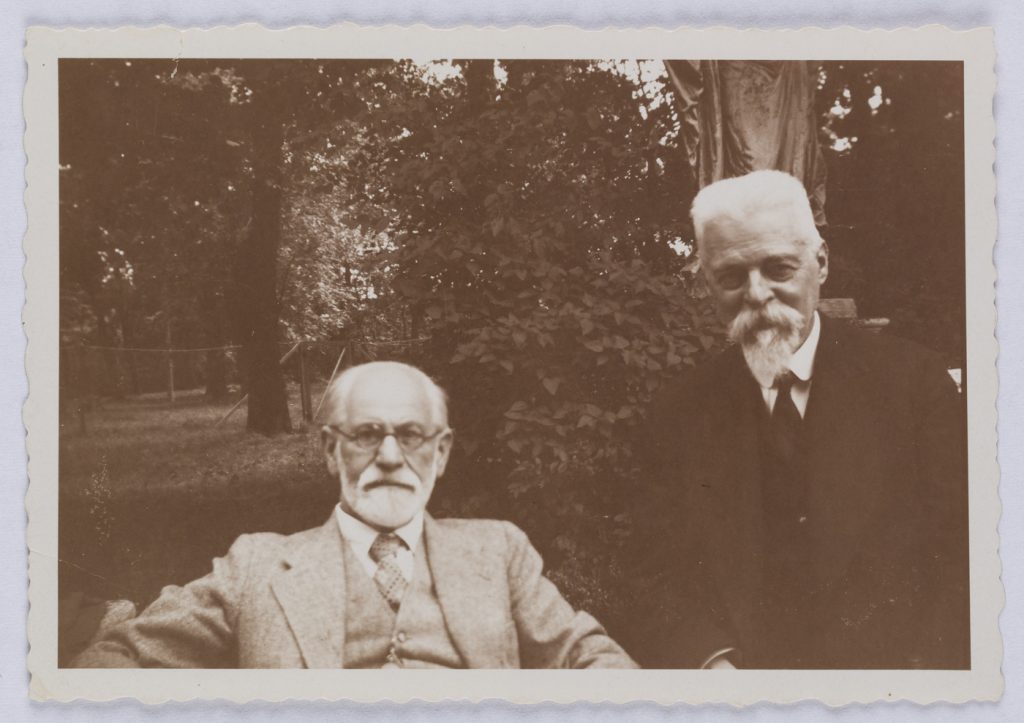 Freud & Family - Freud Museum London