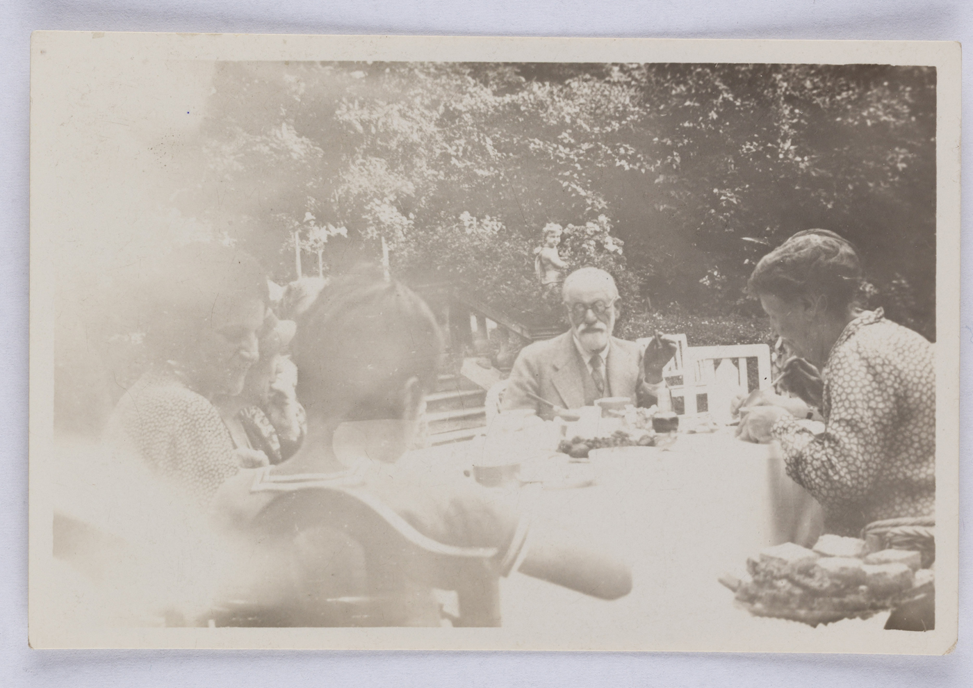 Freud & Family - Freud Museum London