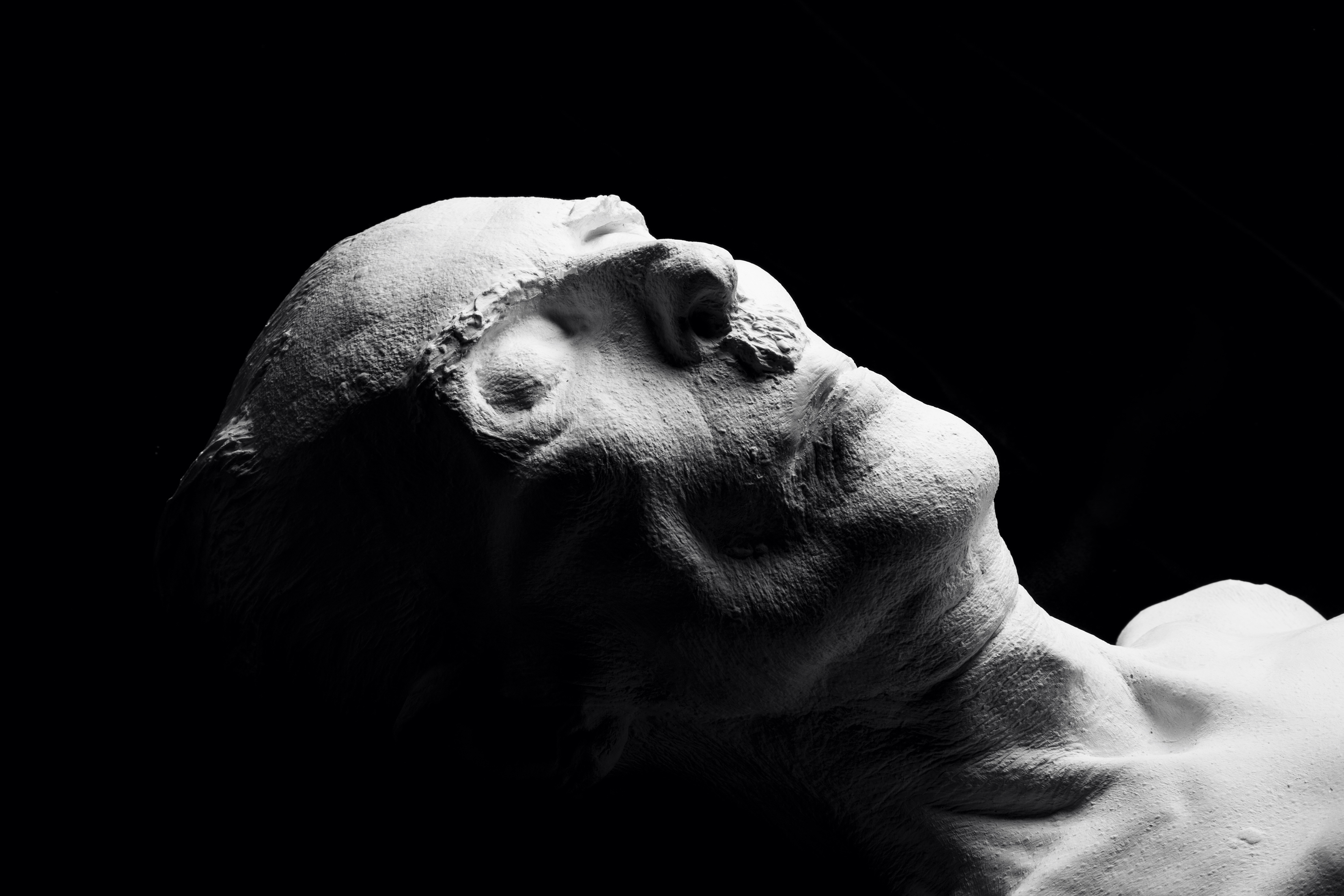 uncanny examples sentences