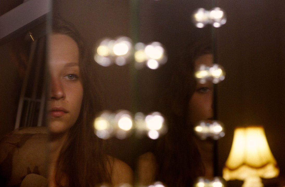 The Female Gaze in Cinema: MAKE UP - Freud Museum London